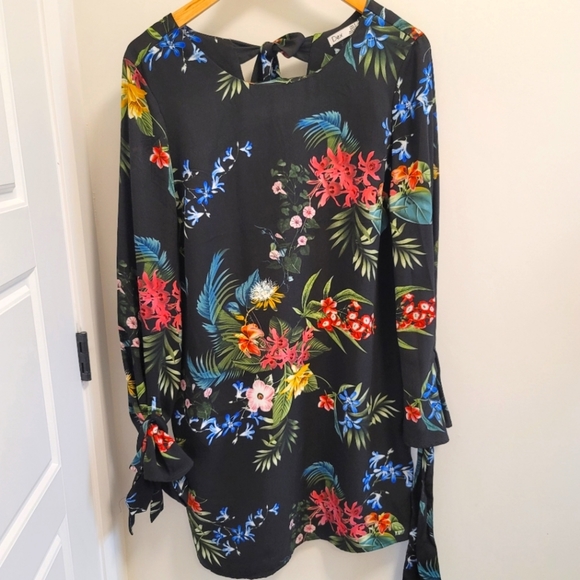 Dex | Dresses | Dex Black Floral Printed Dress With Bell Tie Sleeves ...